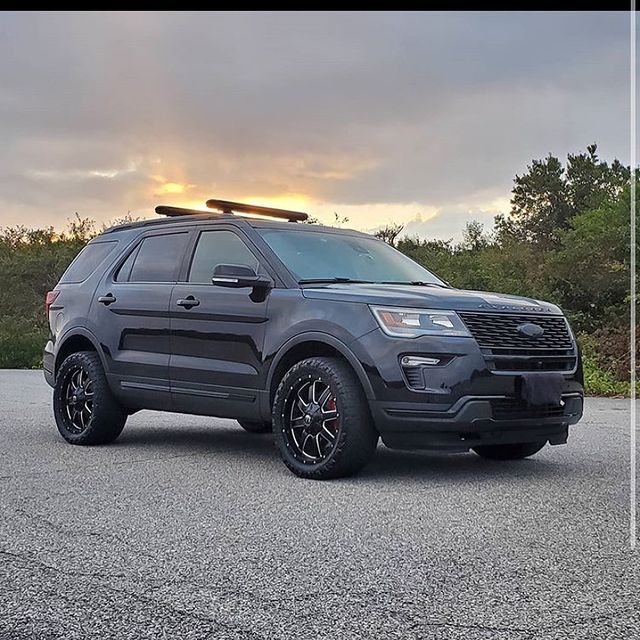 Traxda - Ford Explorer - Traxda